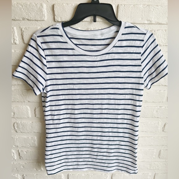 LC Lauren Conrad | Tops | Lc Lauren Conrad Blue And White Striped ...